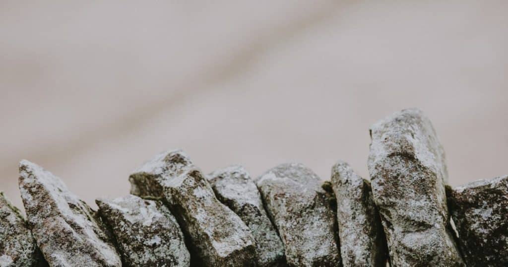 Boulder Wall Landscaping: Enhancing Your Outdoor Space - Utah Boulder Walls